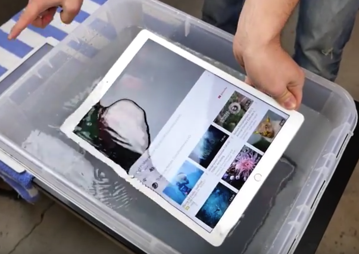 真的耐用嗎？全新 iPad Pro 防水測試來了！